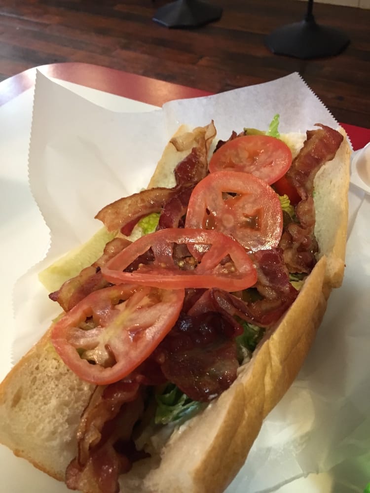 Munchie’s Cafe – Philadelphia Jewelers' Row District